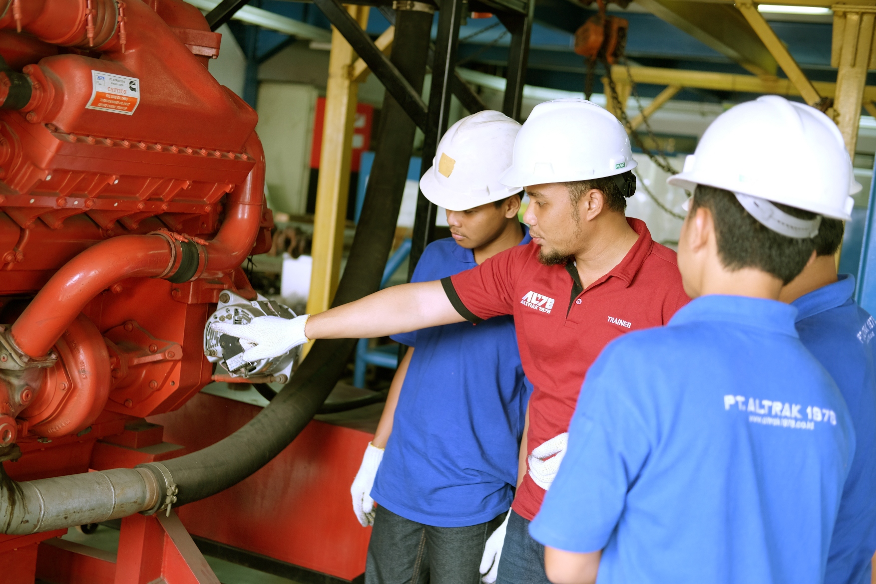 PT. ALTRAK 1978 | Sole Agent & Distributor Heavy Equipment Indonesia ...